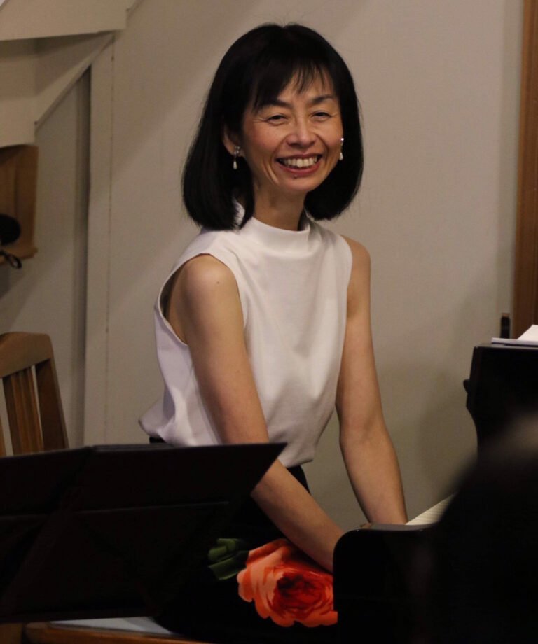 Junko Fujimoto | 藤本淳子 - ピアノ・アンサンブル教室
